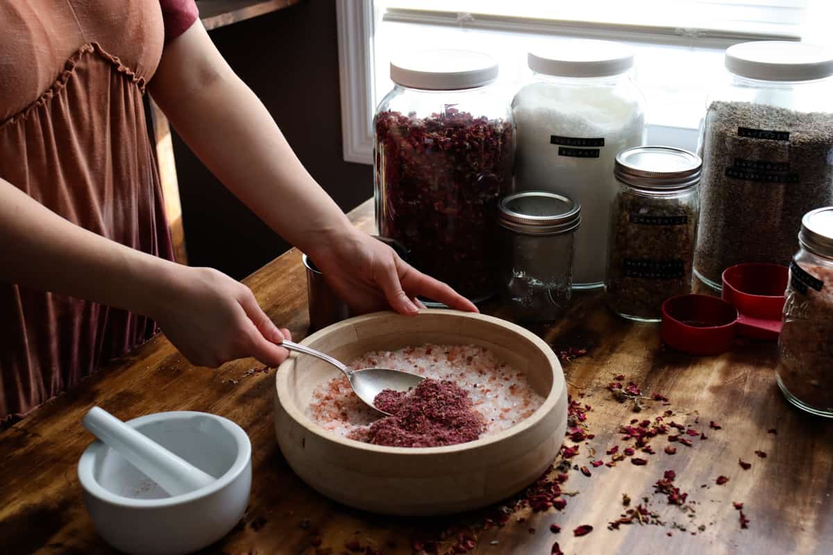 Rose Bath Salts Recipe - Tulips and Twill