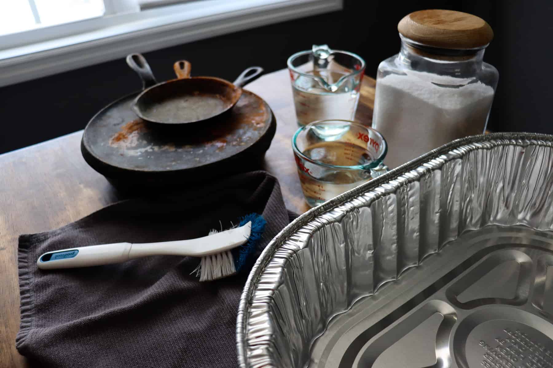 How to Restore Rusty Cast Iron - Tulips and Twill