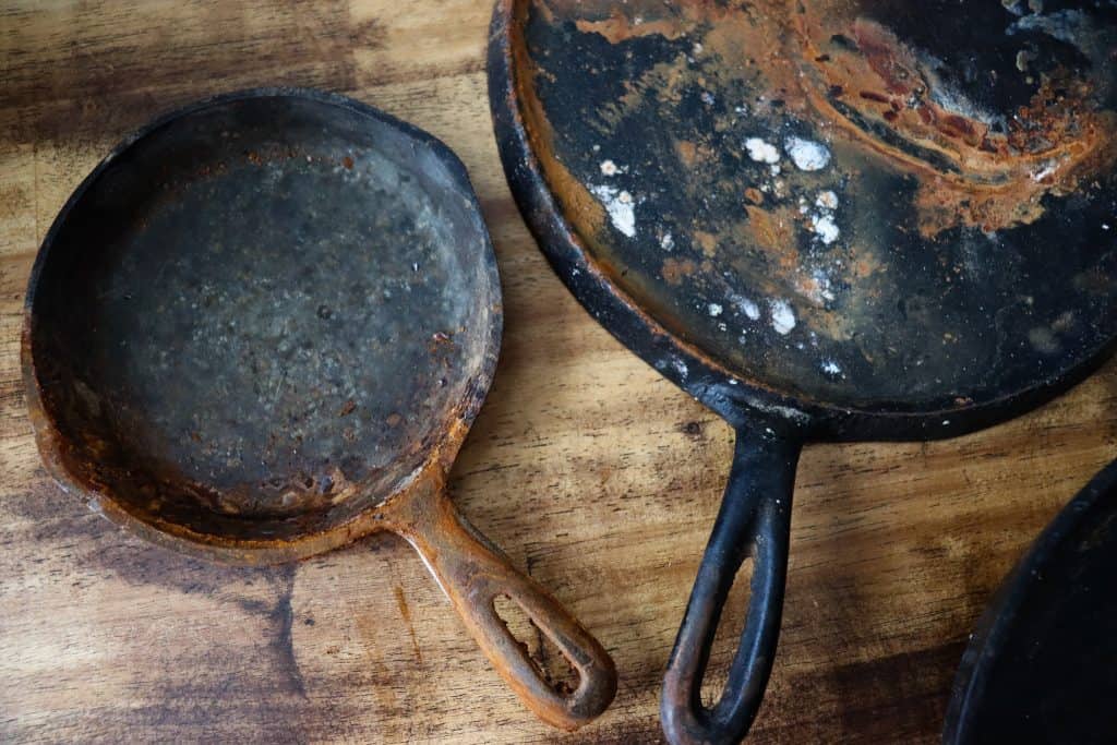 How to Restore Rusty Cast Iron - Tulips and Twill