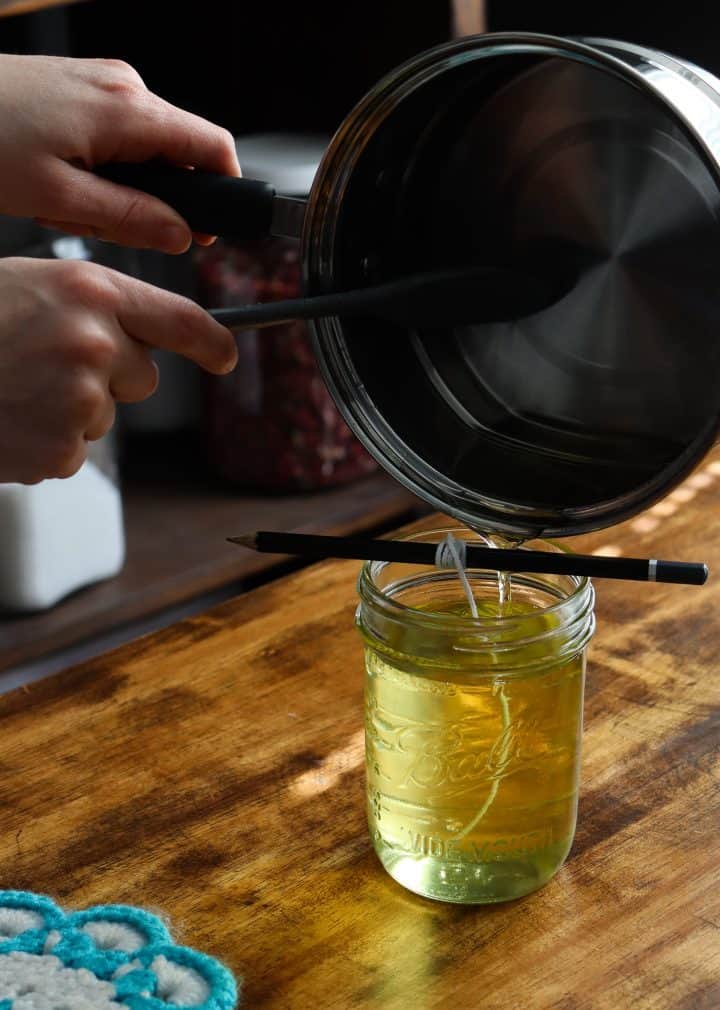 How to Make Tallow Candles - Tulips and Twill