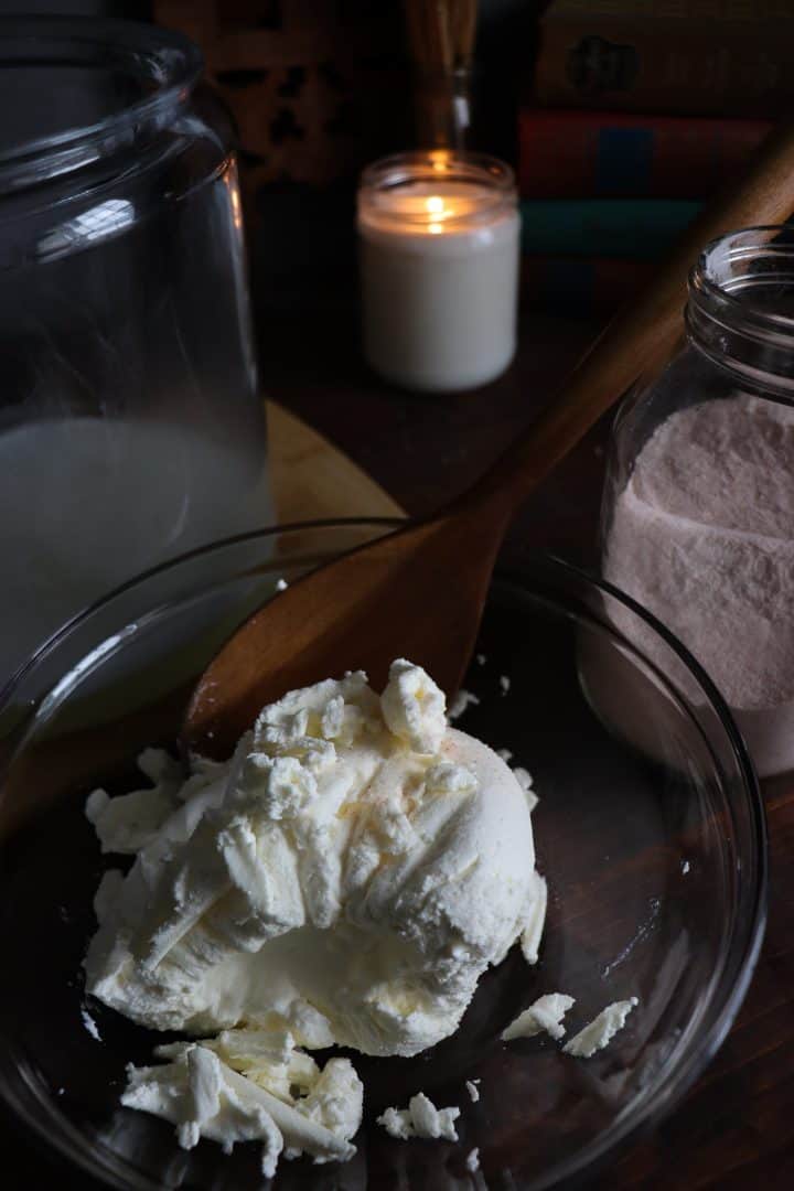 Homemade Cream Cheese - Tulips and Twill